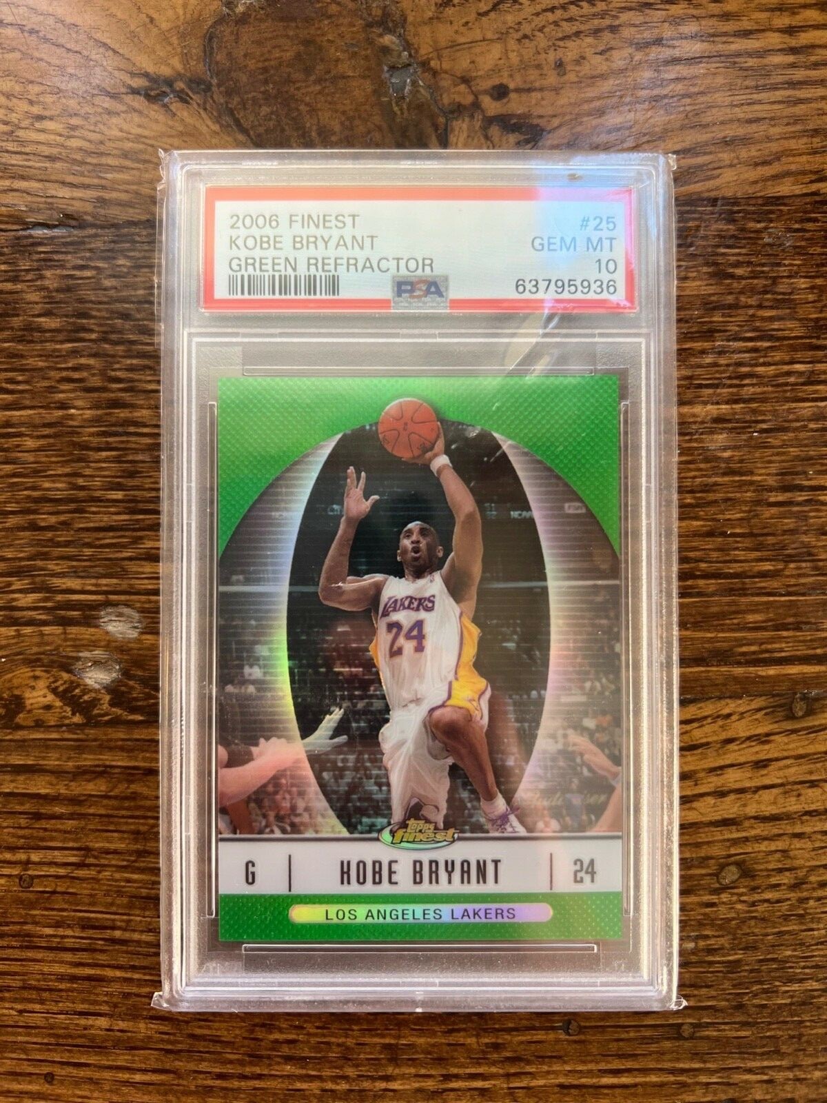 2006-07 Topps Finest - Green Refractor #25 Kobe Bryant /199 for sale ...
