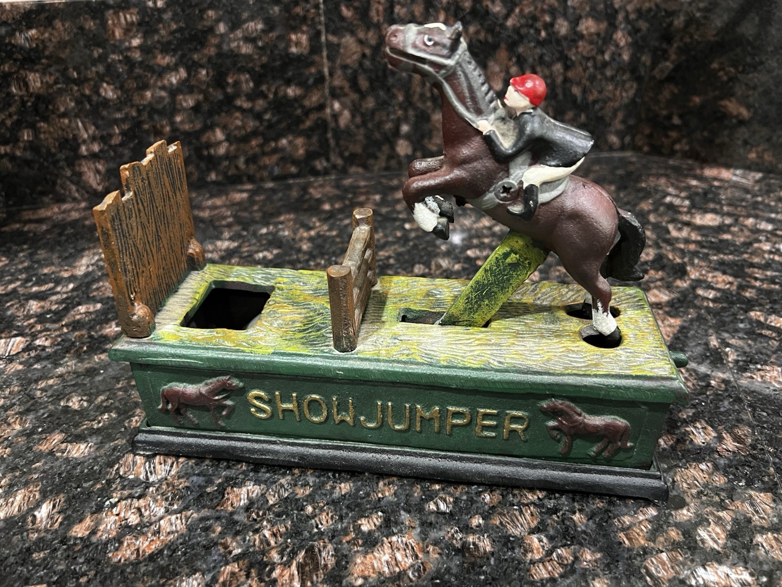 Lot Of 6 vintage Cast iron Coin banks. All In Great shape, Mechanism’s ...