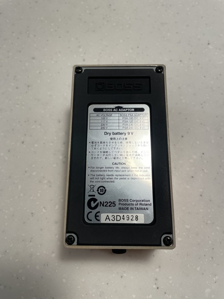 Boss DS-2 Turbo Distortion Guitar Pedal | eBay UK