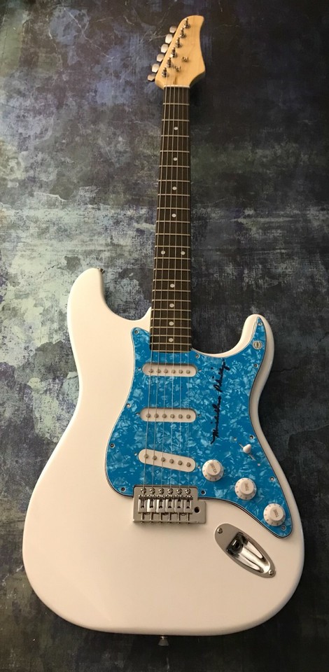 GFA Die Mamas And The Papas Michelle Phillips Signiert Elektrisch ...