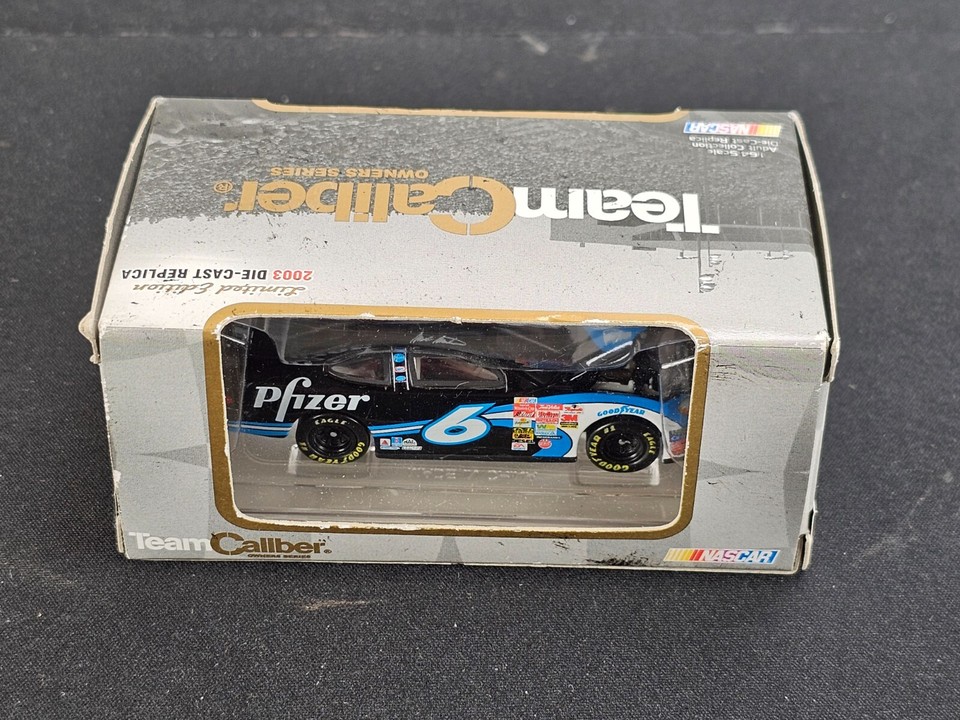 Mark Martin 2003 Team Caliber Owner Series Pfizer 1-64 Die-Cast Replica ...