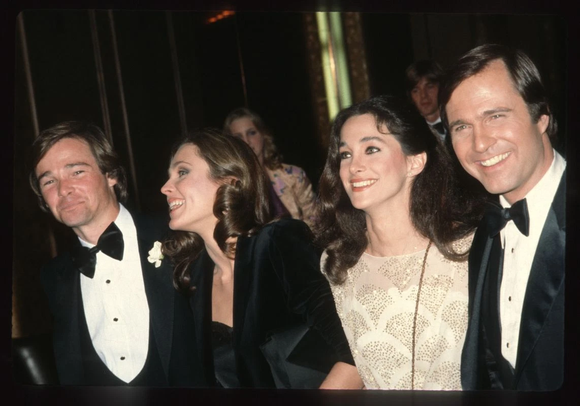 Gil Gerard And Erin Gray