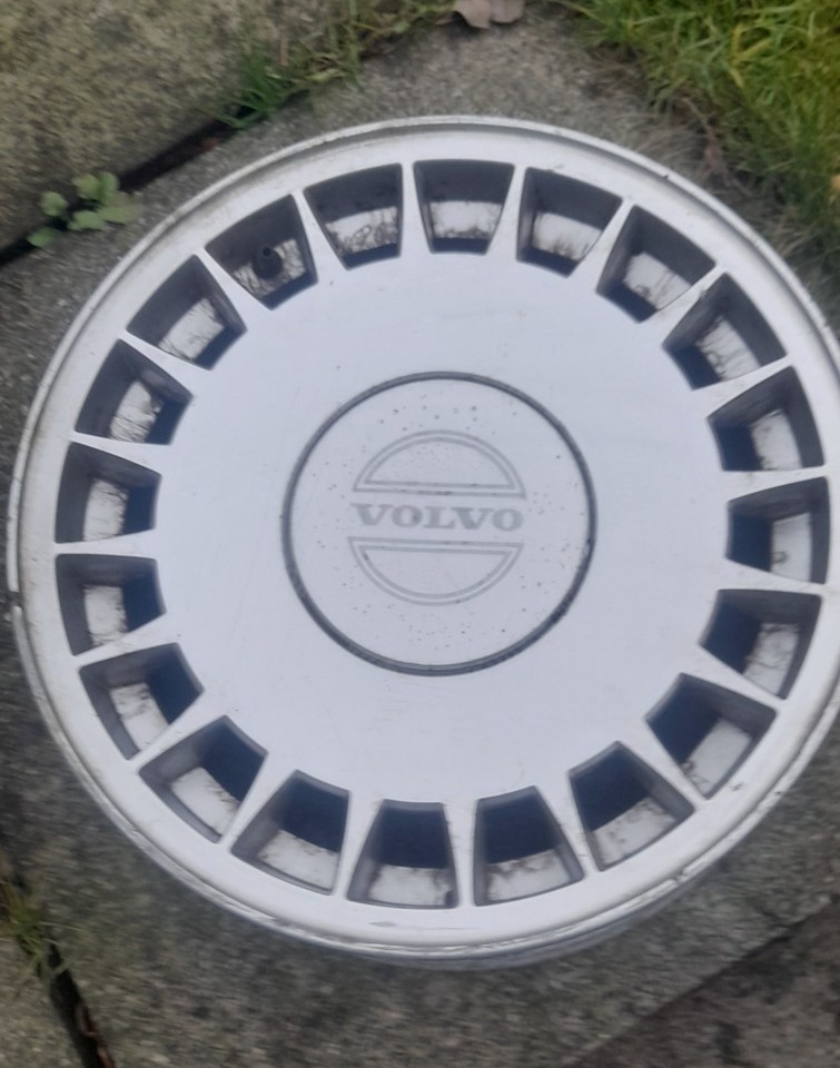 Volvo 15 Inch 6j Alloy Wheel 240 740 940 | eBay UK