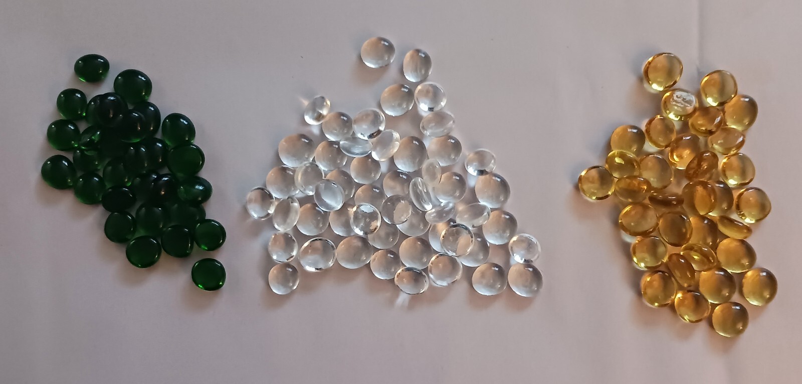 Pente Stones 50 Clear 30 Gold 27 Green Glass Markers | eBay