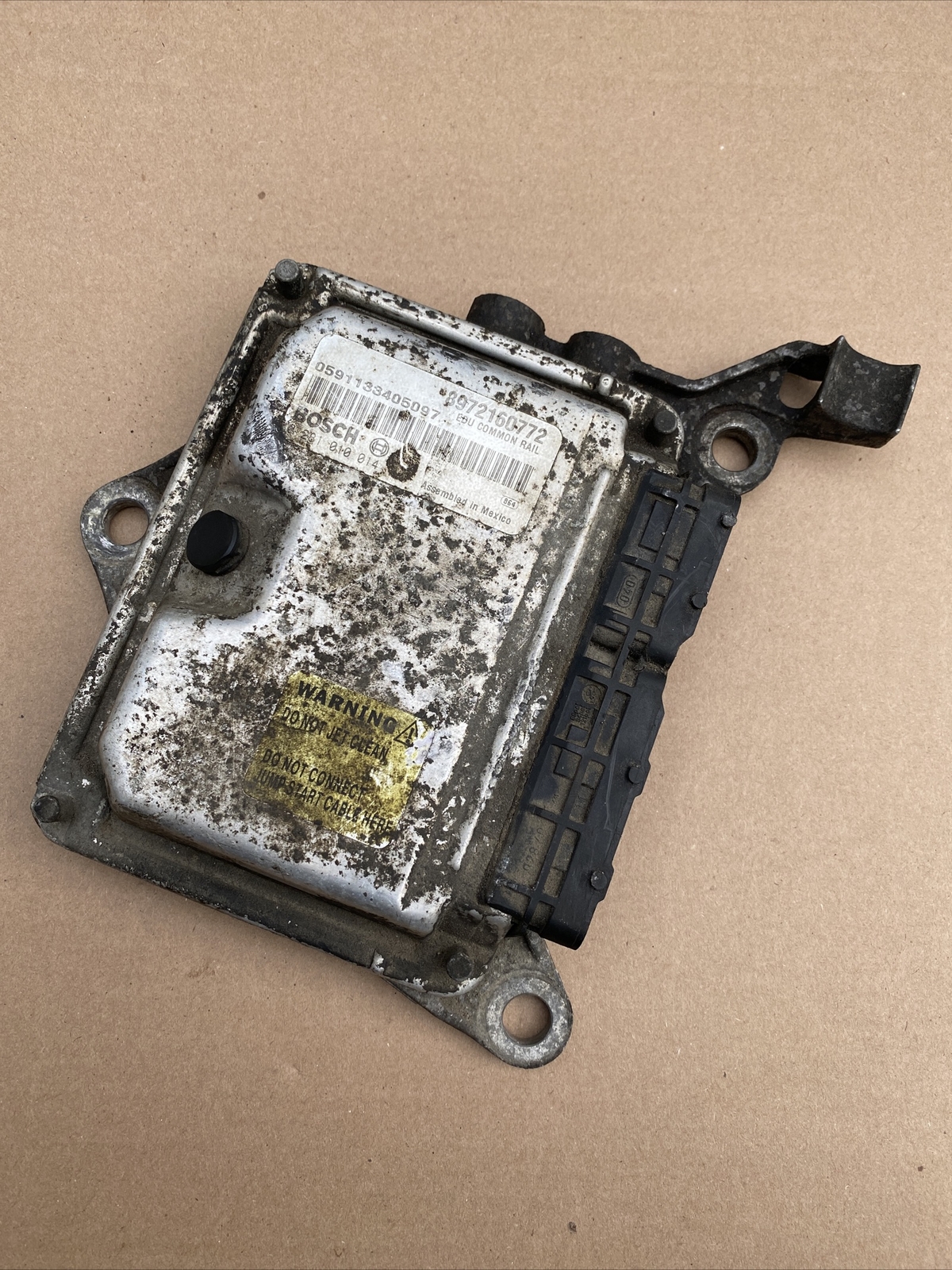 01-04 GMC Silverado Sierra Duramax 6.6l Fuel Injector Module EDU FICM ...