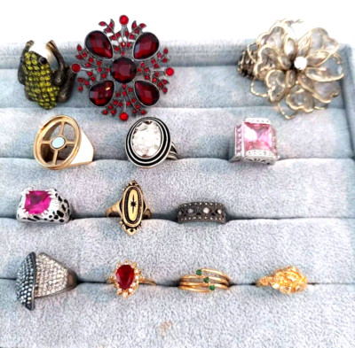 13 Fashion Costume Ring Mixed Lot Rhinestones Some Signed / Marked ...