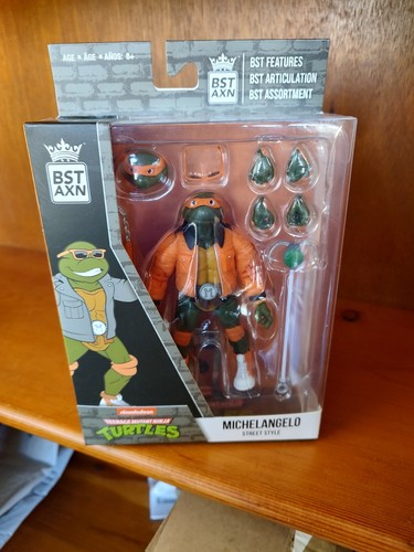 TMNT Michelangelo Street Style The Loyal Subjects BST AXN Variant 1:4 ...