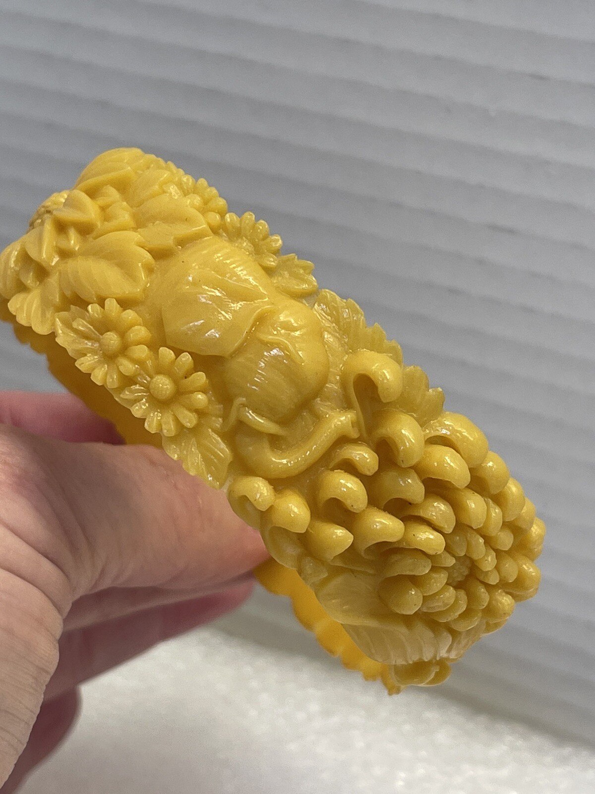 Vintage Celluloid Molded Carved Elephant Floral Yello… - Gem