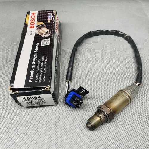 15894 OE Oxygen Sensor O2 Fits GMC Chevrolet Express 1500 2500 3500 ...