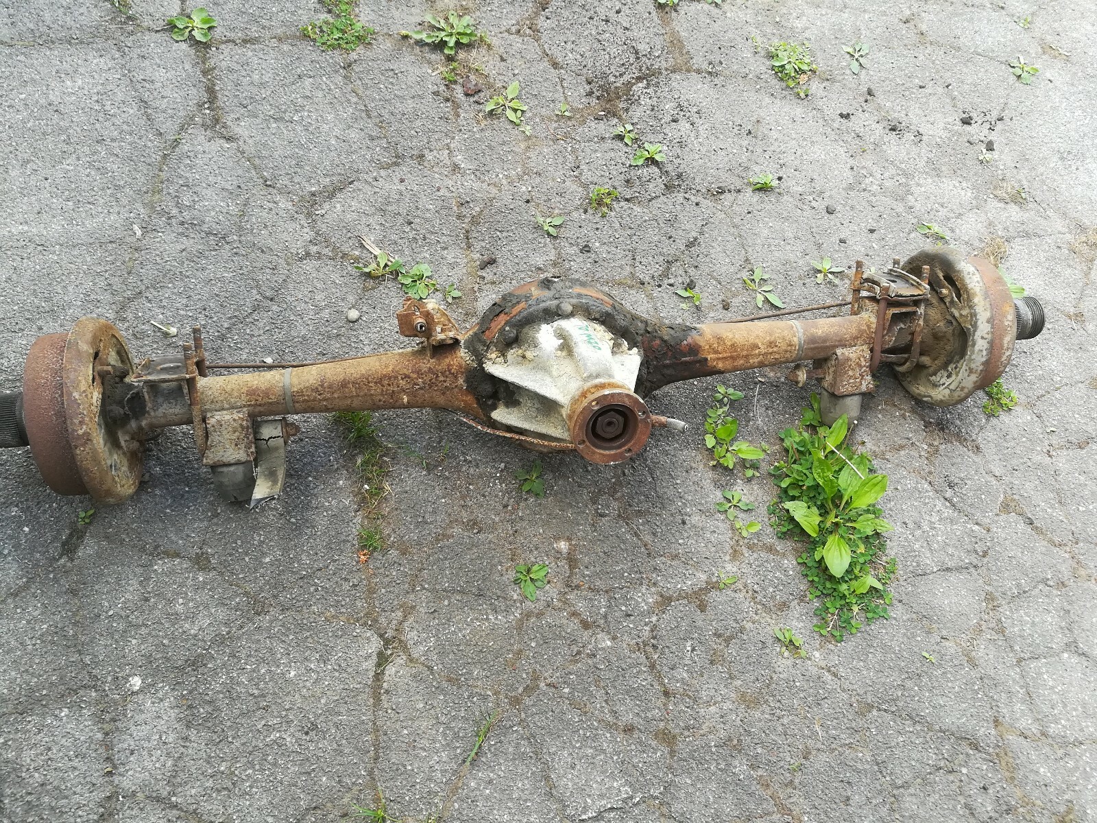 MG Midget Rear differential rearend 9/38 4:22 gear ratio from a 1970 ...