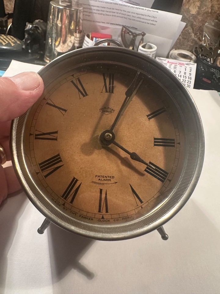 Old antique “ our very best “ PARKER CLOCK CO" Peg leg Alarm Clock | eBay