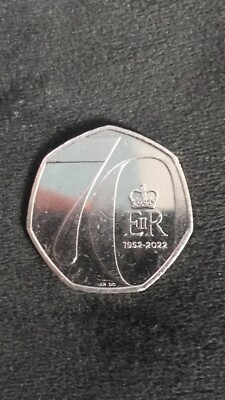 50p Coin HM Queen Jubilee 70th ER 2022 .Rare HM Queen 50p Coin 2022 | eBay