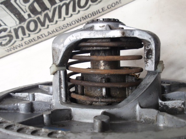 1974 1975 Yamaha GPX 433 440 Snowmobile Secondary Driven Clutch 433F ...