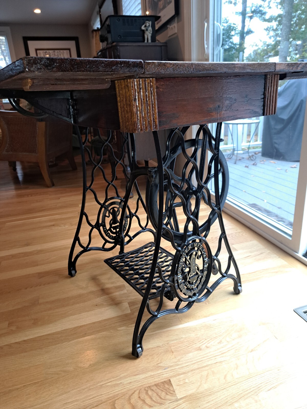 Repurposed 19th Century Cast Iron Singer Sewing Base/Oak Drop Leaf ...