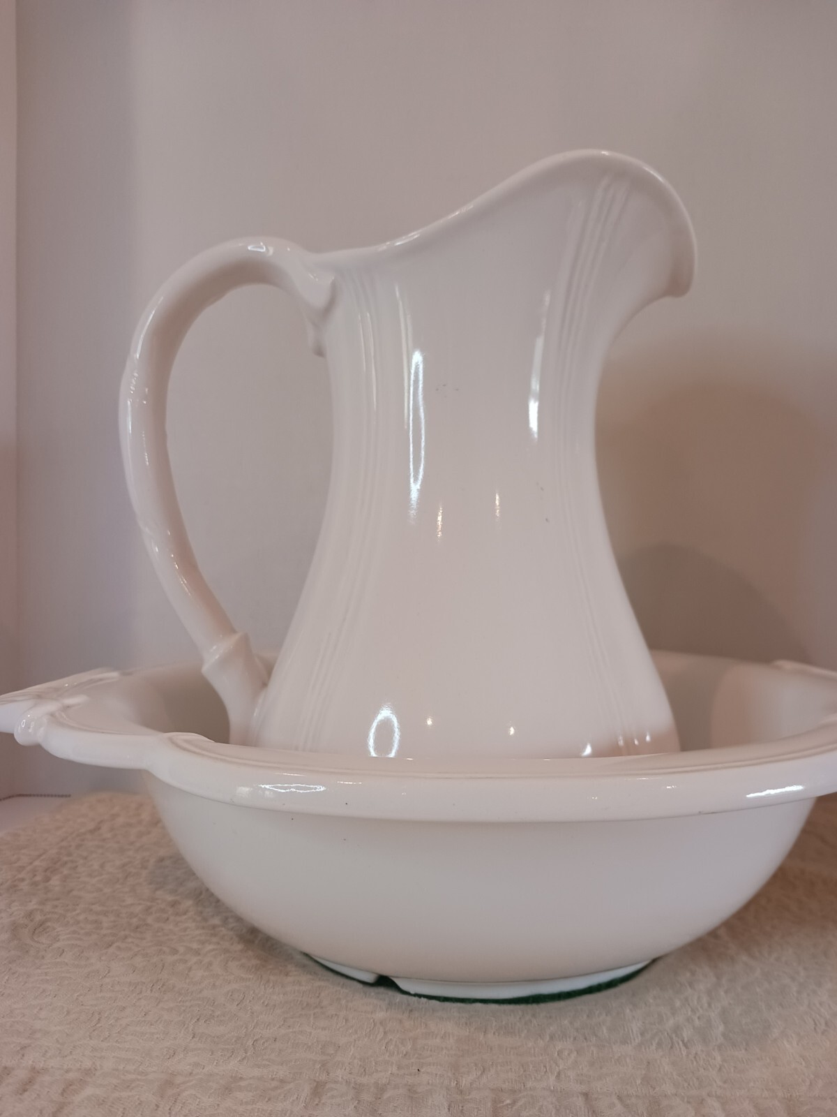 Vintage Royal Haeger White Pitcher & Wash Bowl | eBay