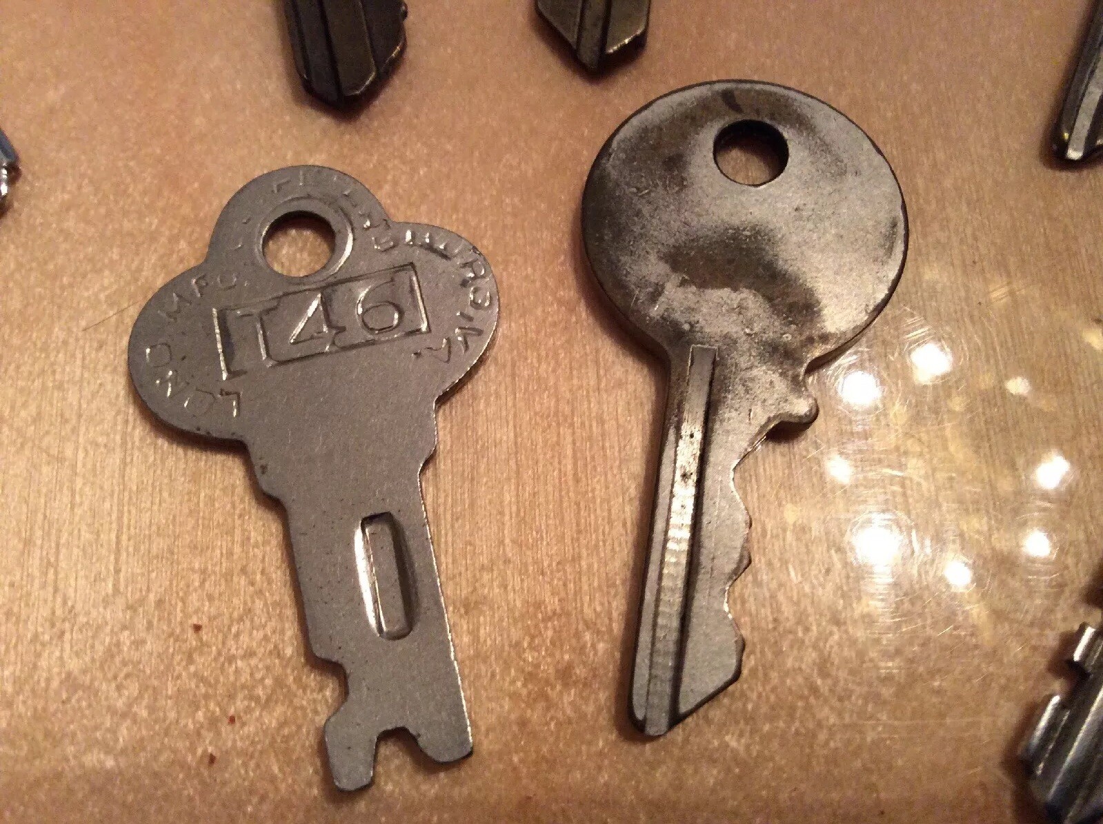 VTG Antique LOT Old KEYS Presto CHENEY National MASTER Sewing Machine ...