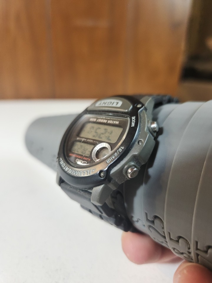 Casio Illuminator Watch Men Black Digital 1536 W-87H Day Date New ...