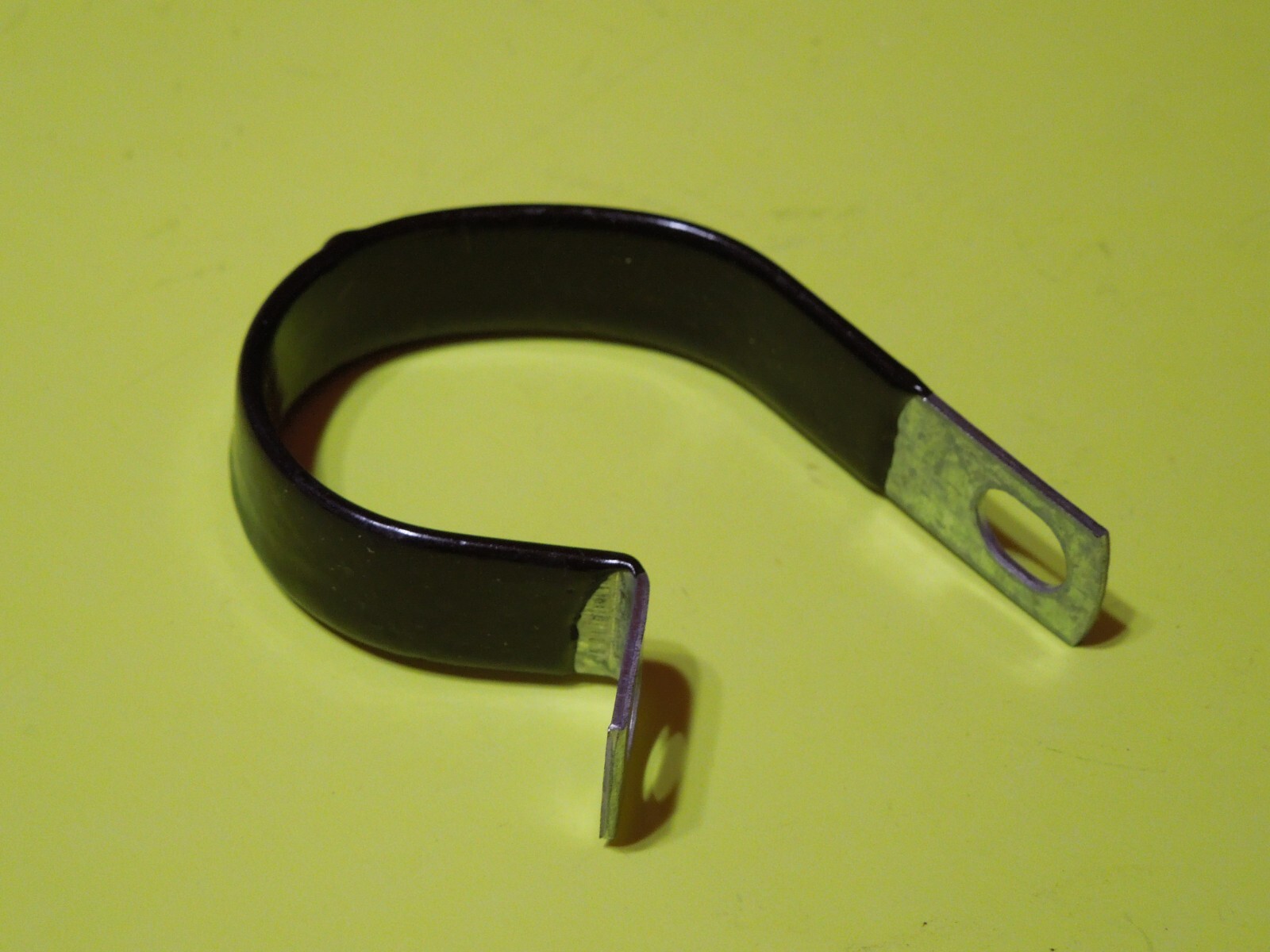 1 NOS OEM Harley Davidson Premium Horn Mounting Clamp P/N 69318-02 | eBay