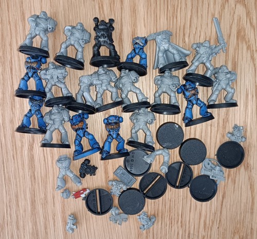 Lot Figurines + pièces Warhammer 40000 Marines Games Workshop A-4 no ...