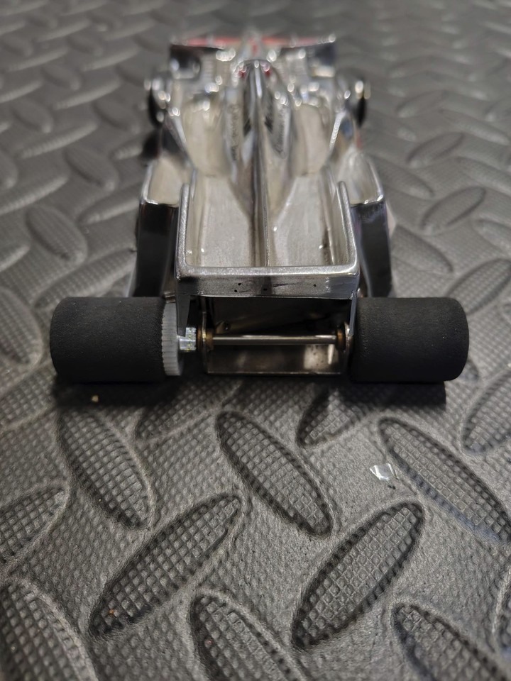 Slot car 1/24, F1 body, flex chassis, new 42K RPM motor with BB and new ...
