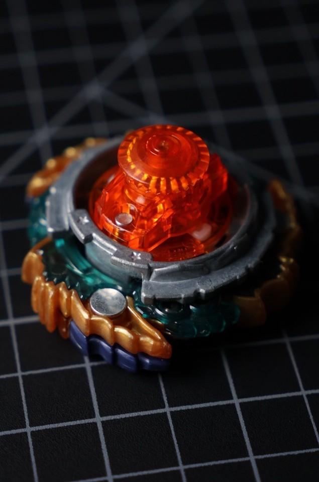 Geist Fafnir 8’ Absorb B-122 Beyblade Burst Takara Tomy #1 S | eBay