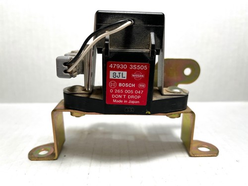 OEM Nissan Frontier Pickup 1998 - 2002 ABS Deceleration G Sensor 47930 ...