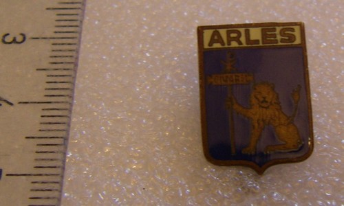 BROCHE ANCIENNE BLASON ARLES COAT ARMS PIN ARMOIRIES HERALDIQUE | eBay