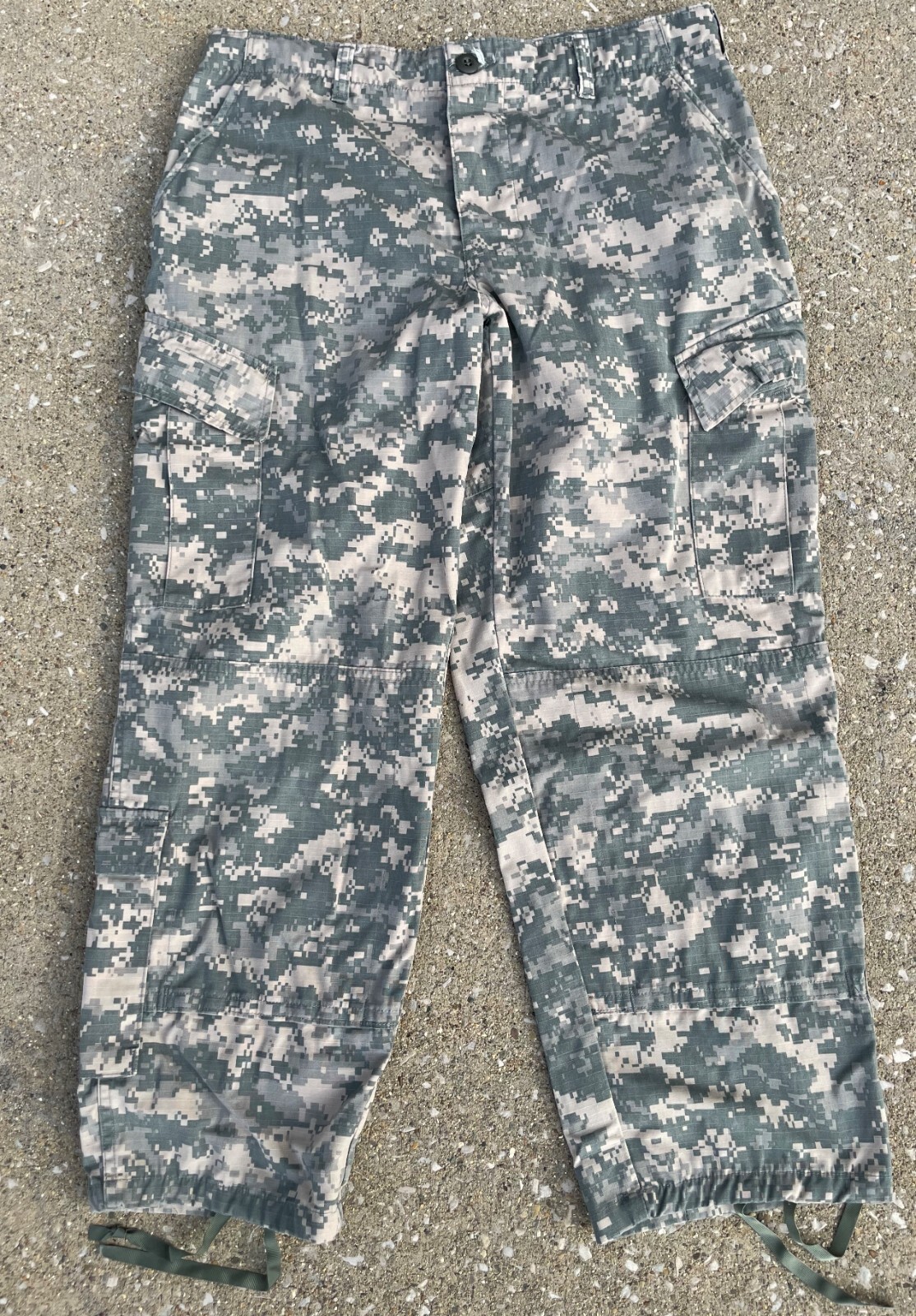 2005 DJ Manufacturing Digital Woodland Camouflage Army BDU Uniform ...