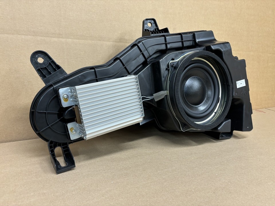 2021-2023 Ford Bronco OEM Subwoofer Enclosure W/ Amp 6.5" Speaker ...