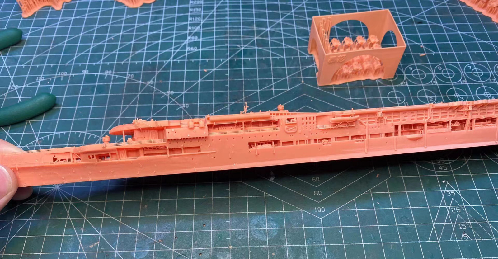 1/700 HMS Furious Aircraft Carrier (waterline/full hull) 3D Printed kit ...