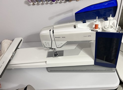 Husqvarna Viking Designer EPIC 1 Sewing & Embroidery Machine (PERFECT ...