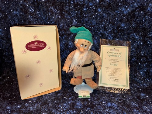 Ashton Drake Snow White & The Seven Dwarfs Figurine “Bashful” Doll | eBay