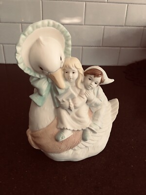 Mother Goose Ceramic Figurine Music Box 8” | eBay