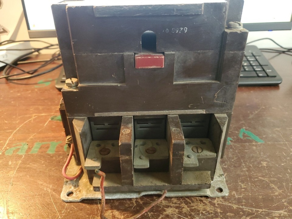 Cutler-Hammer NEMA Size 3 Contactor 90A A10EG0 (CX24E) | eBay