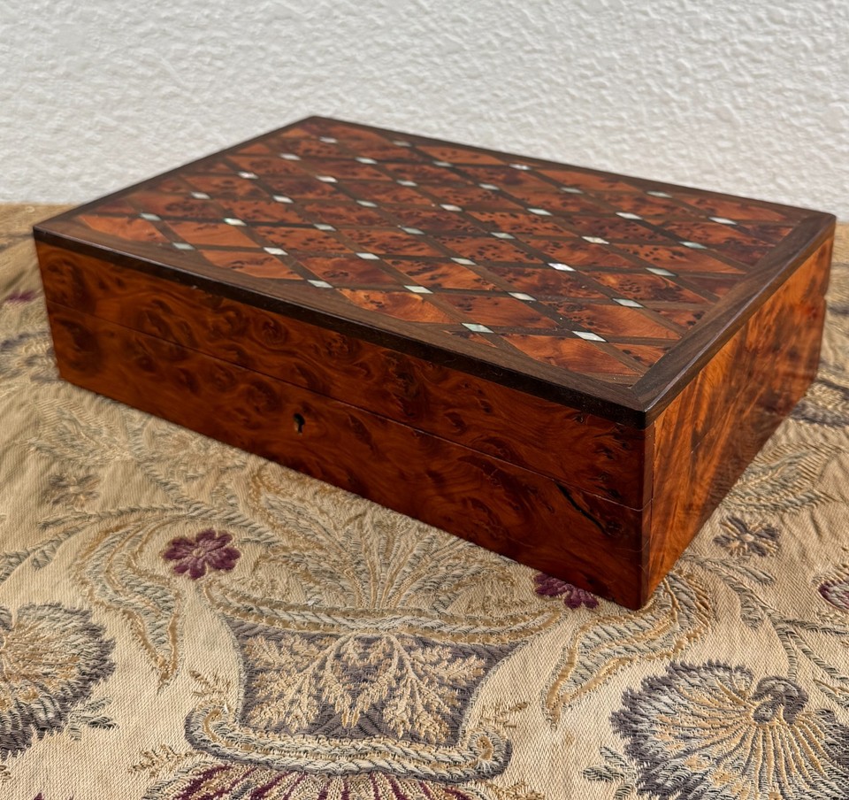Antique Burl Wood Inlaid Mother of Pearl Cigar Humidor Table Box ...