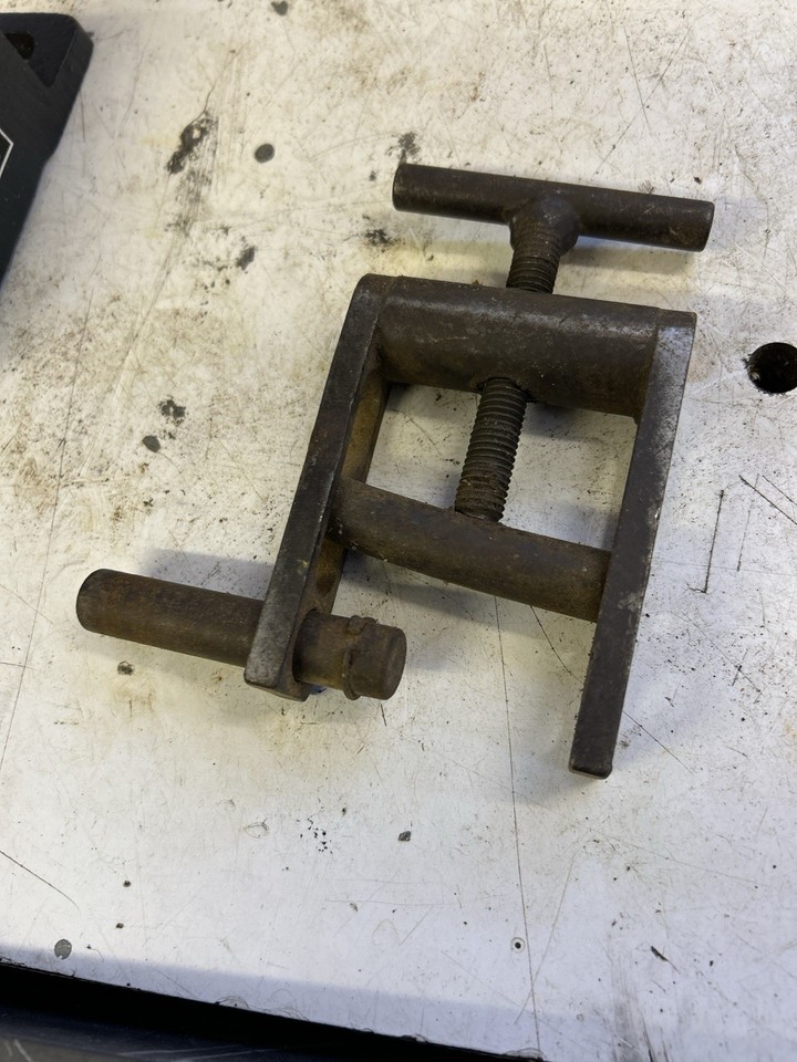 MDPE Plastic Pipe Clamp Squeeze Off Tool 0-32mm Water Plumbing Cut Off ...