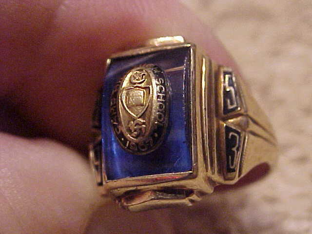 RARE 1953 CAMP HILL PENN PA HIGH SCHOOL RING 10K GOLD RARE 1953 CAMP HILL PENN PA HIGH SCHOOL RING 10K GOLD