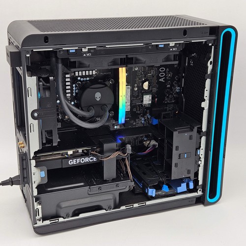 Alienware Aurora R16 i7-13700F 32GB RAM 1TB SSD Nvidia GeForce RTX 4060 ...