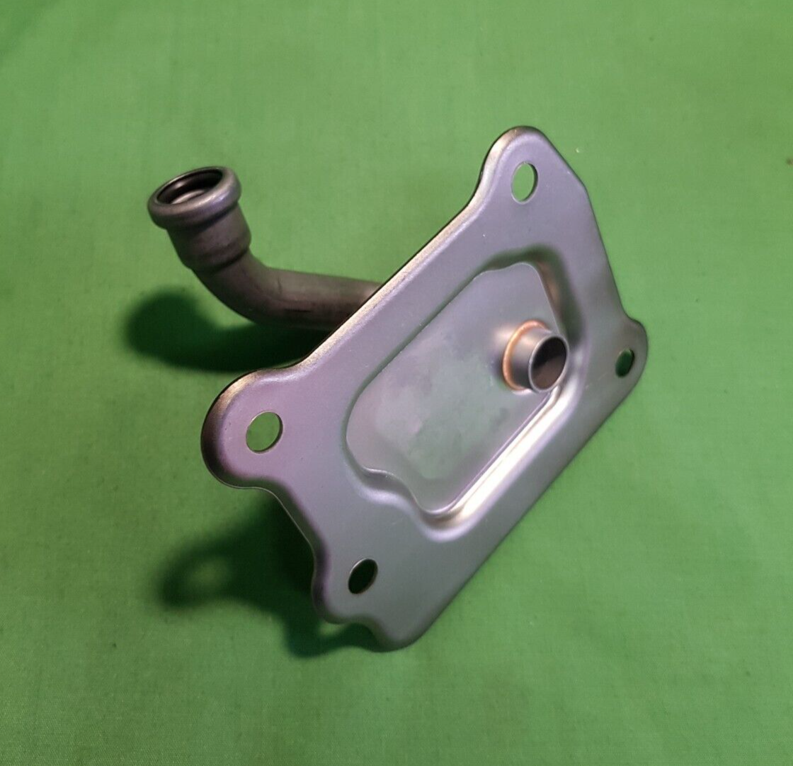 for RANGE ROVER AND DISCOVERY 4 and 5 SCAVENGERESERVOIR COVER and TUBE ...