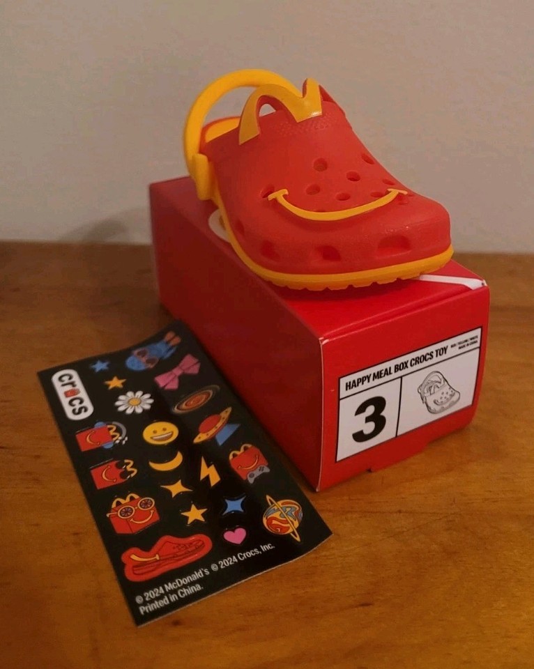 McDonald's Happy Meal Box Red Croc 🍔 Keychain Toy Charm #3 RED smile ...