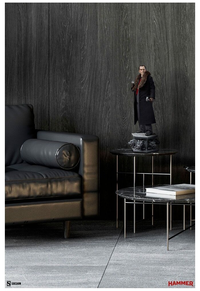 DRACULA - Van Helsing Peter Cushing Premium Format Figure 1/4 Statue ...