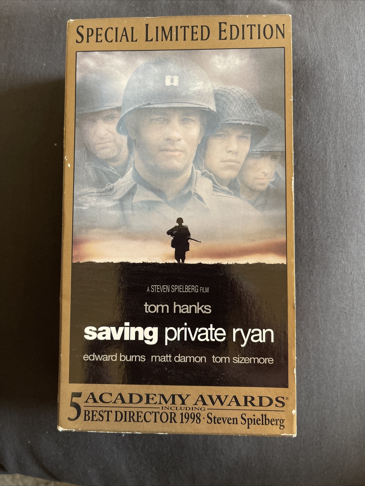 Saving Private Ryan (VHS, 2000, 2-Tape Set, Special Limited Edition ...