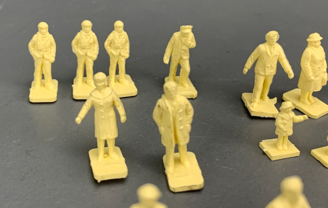 28X HO Scale Passengers/Travelers and Cowboy Figures, unpainted HO3255 ...