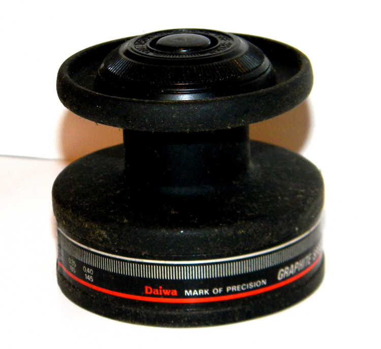 Daiwi Graphite Spool - 200 yds/12lb Test Capacity - New | eBay