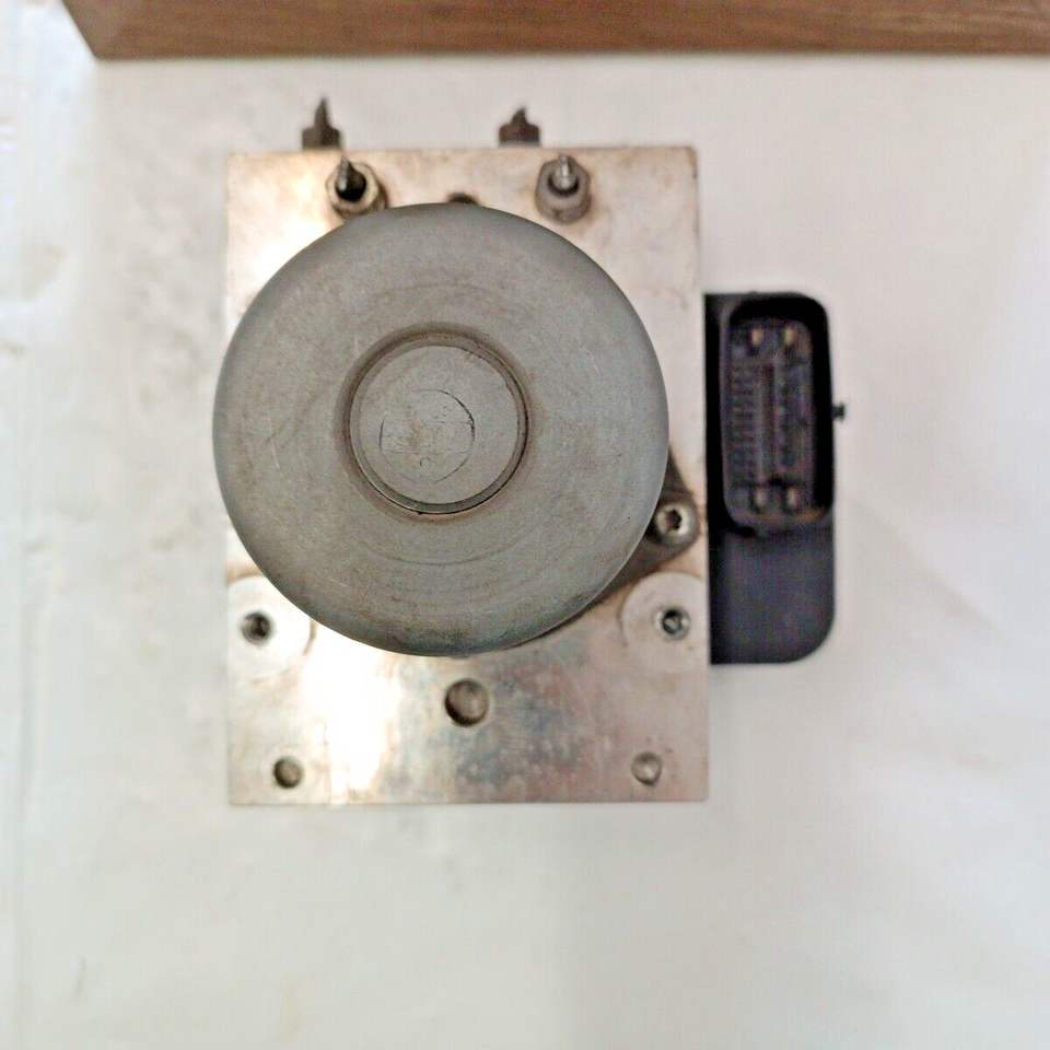 2016 TO 2018 ISUZU NPR NRR NQR ABS BRAKE MODULE TESTED GOOD SEE PICS | eBay
