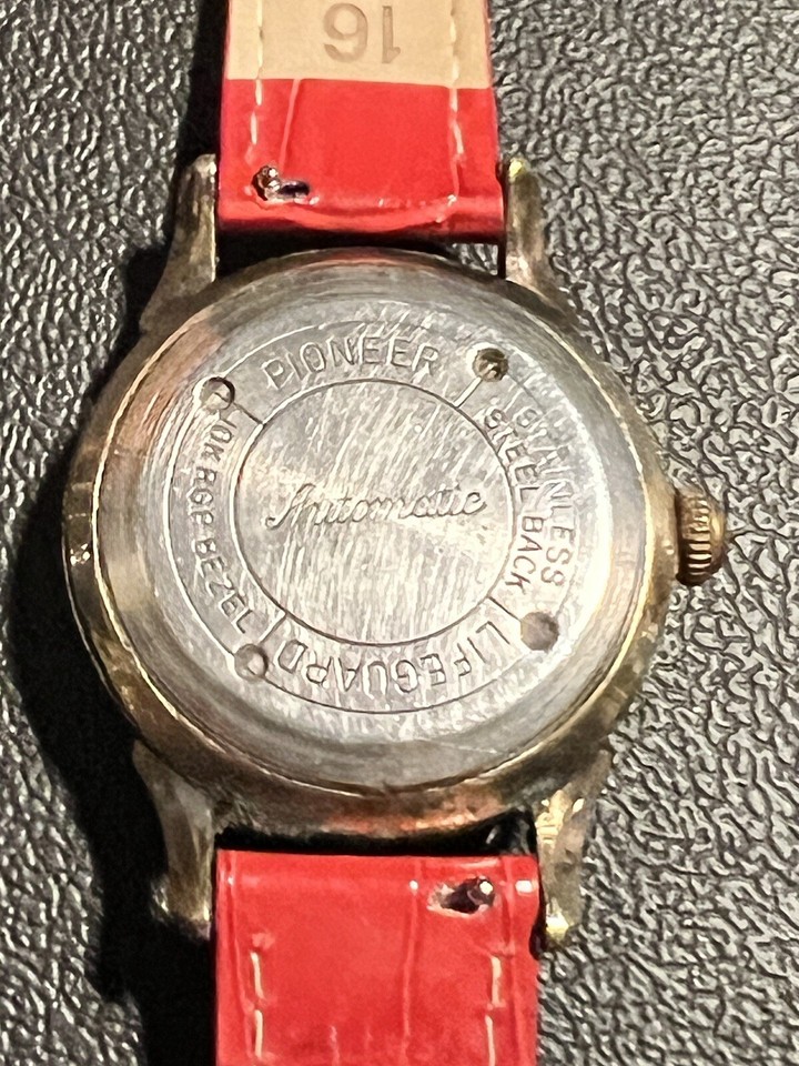 Vintage Lathin 17 Jewels Swiss Waterproof Wrist Watch Runs Fun Vintage ...