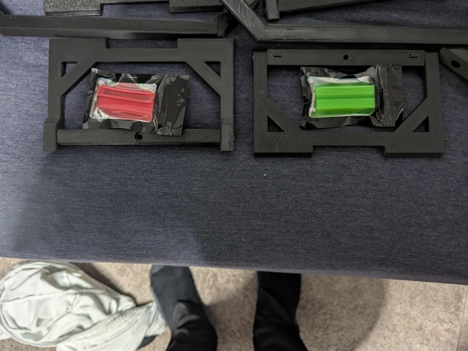 Dell Latitude Rugged 7212/7220 Kickstand And Handle... READ DESCRIPTION ...