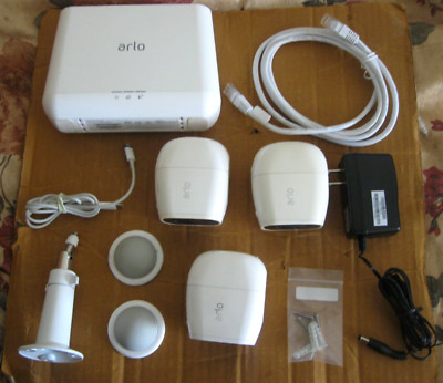 Netgear ARLO Base Station Hub VMB4000 w/ 3 Arlo Pro 2 Cameras VMC4030 ...
