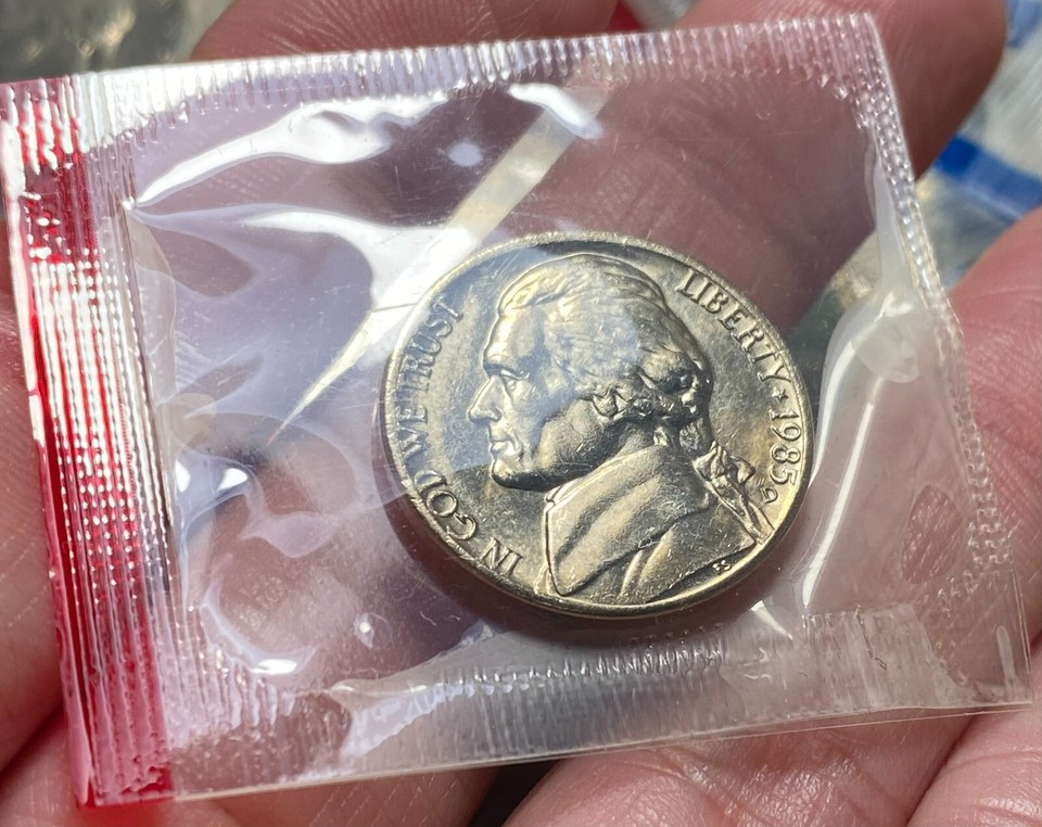 80-1985 (40) EACH P & D US MINT SEALED UNCIRCULATED JEFFERSON NICKELS ...