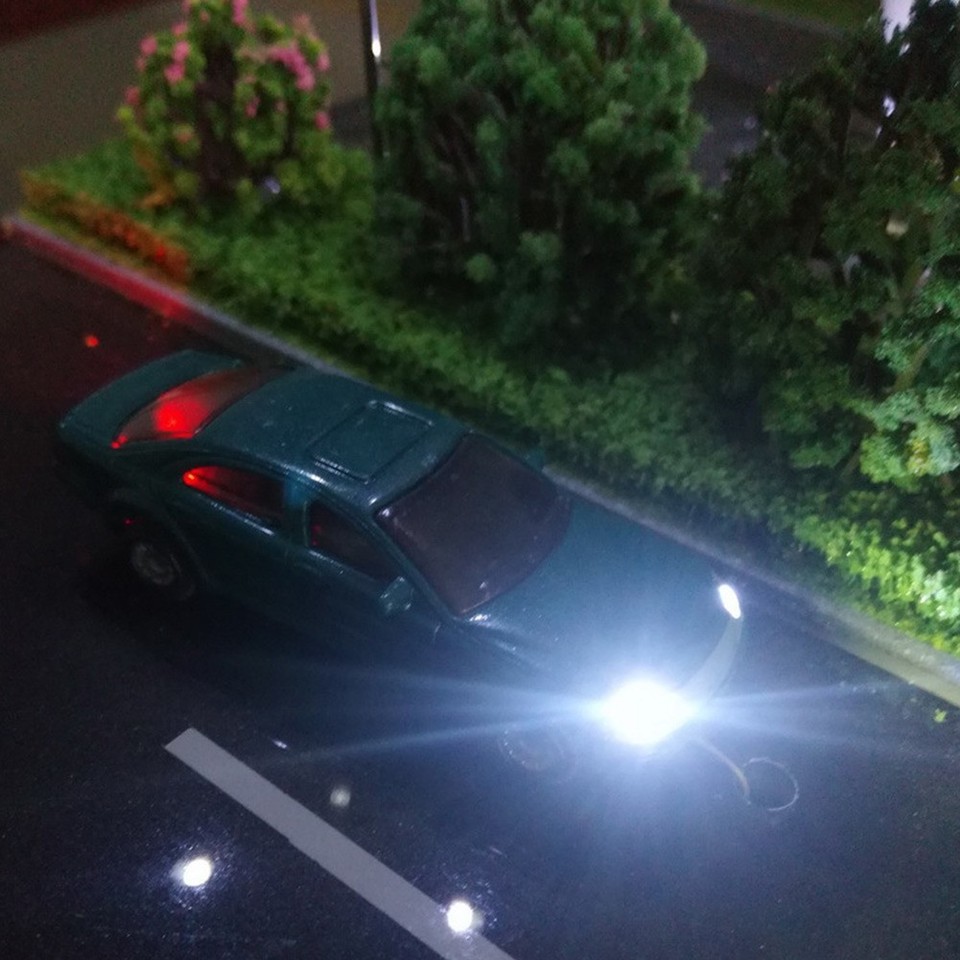 Practical Model Car Sandtable Car 20mA Can Light Up Layout Model N ...